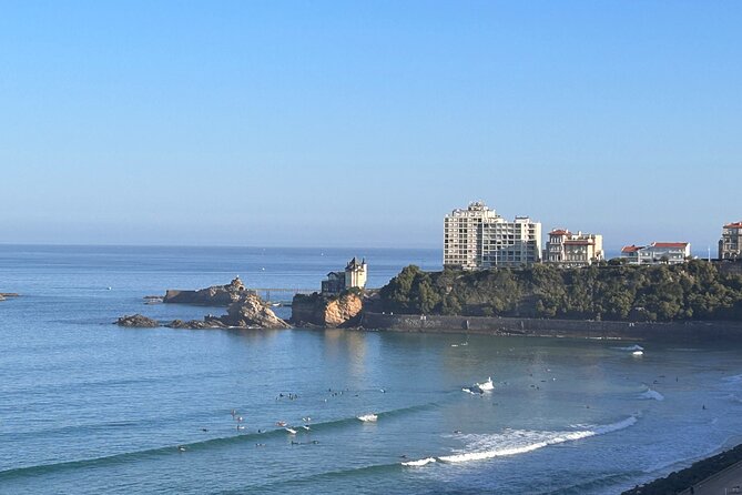 Biarritz: Full day excursion to visit the Basque coast! - Transportation and Service Quality