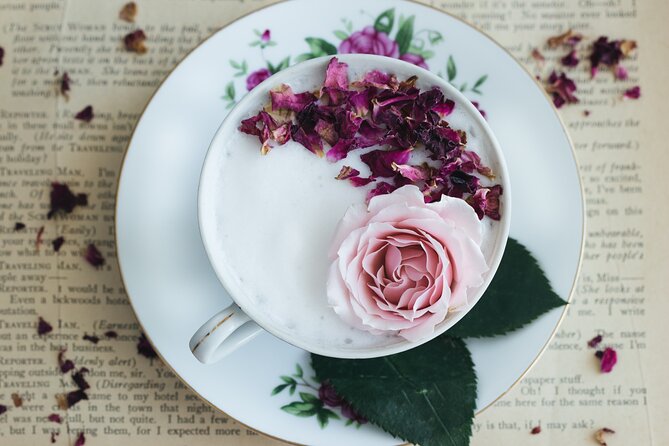Blogger's London: Notting Hill + Instagram Reels - Exploring Notting Hill with Intention and Style