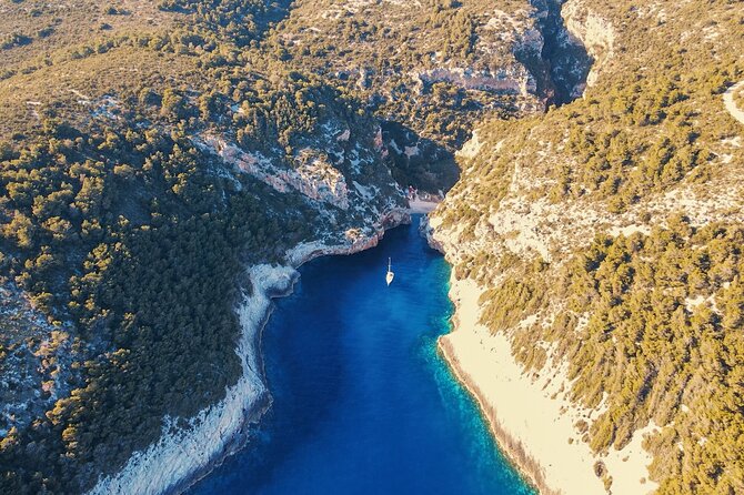 Blue Cave, Hvar Island & Paklenjaci Speedboat Tour from Split - A Closer Look at the Itinerary