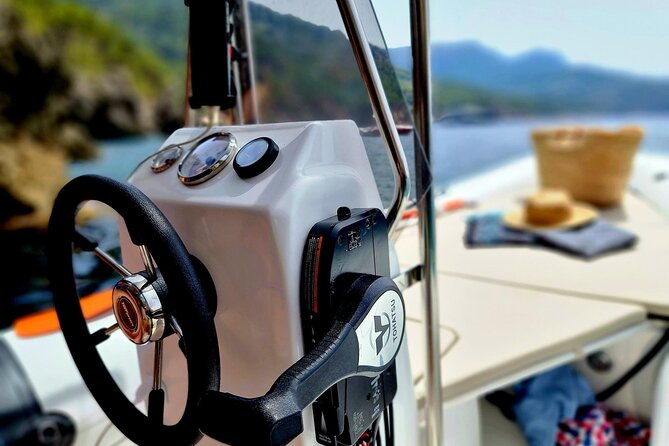 Boat rental without license required from Pontedeume - Discover Galicia from the Water: What to Expect