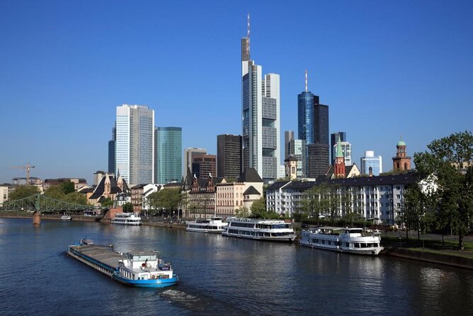Boat Tour in Frankfurt for up to 12 Guests - A Closer Look at the Experience