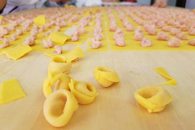 Bologna Food Tour from a local perspective - An In-Depth Look at the Bologna Food Tour