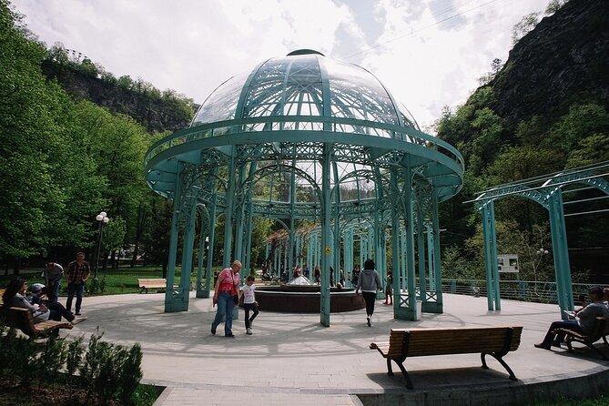 Borjomi, Rabati, and Vardzia Guided Day Trip - Detailed Review of the Tour Experience