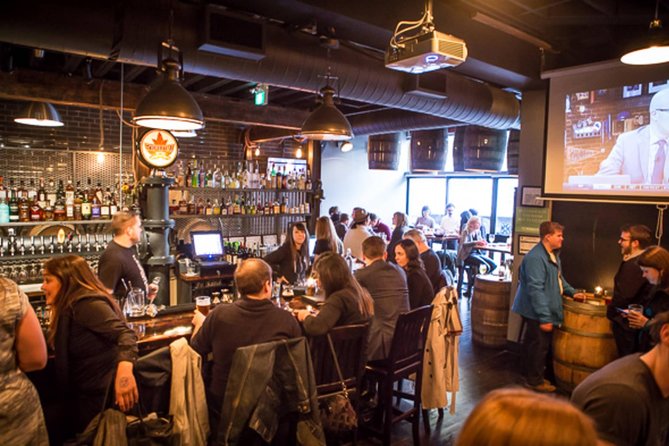 Bristol private pub hopping and sightseeing with local guide - Discovering Bristol’s Charm on a Guided Pub and Sightseeing Tour