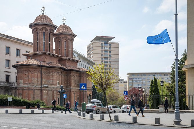 Bucharest Chronicles - A Closer Look at the Tour Experience