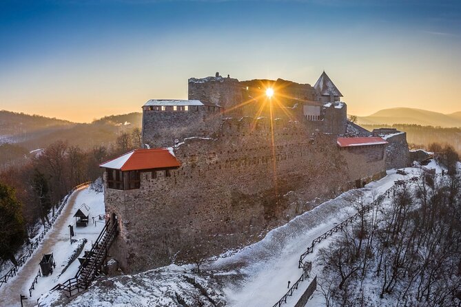 Budapest Hike to Visegrád Castle w or wo Sauna/Danube beach - Key Points