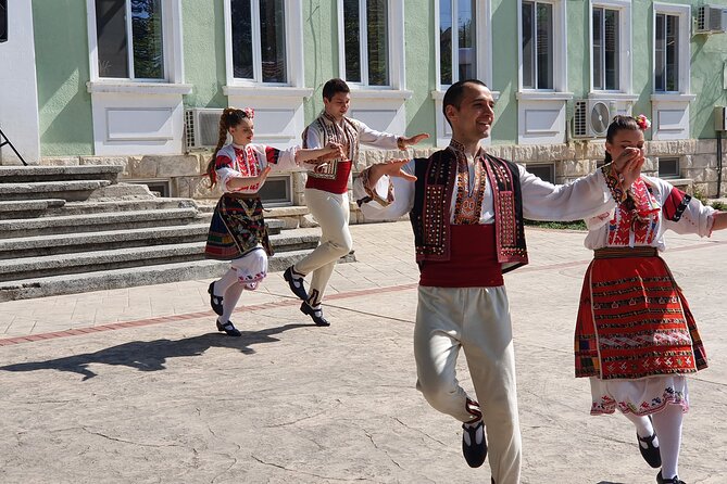 Bulgaria Day Trip - Private Tour from Bucharest - Veliko Tarnavo & Arbanasi - A Detailed Look at the Bulgaria Day Trip from Bucharest