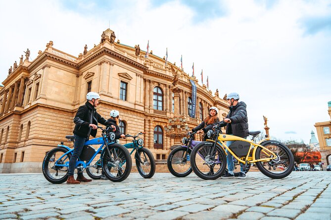 Cafe Racer Grand Tour: Pragues Highlights by eBike - An Overview of the Experience