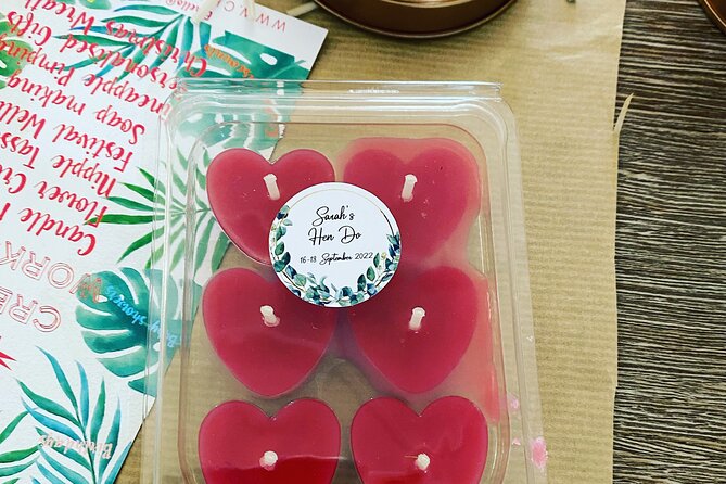 Candle Making Workshop and Bubbly in UK - What Makes This Candle Workshop Stand Out?