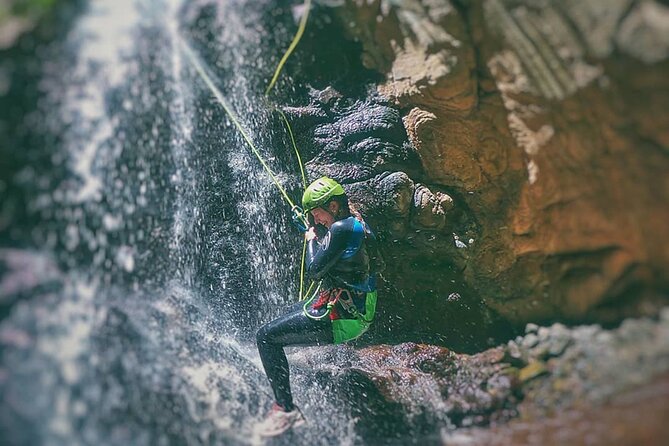 Canyoning Experience in Gran Canaria (Cernícalos canyon) - Exploring the Canyoning Tour in Gran Canaria