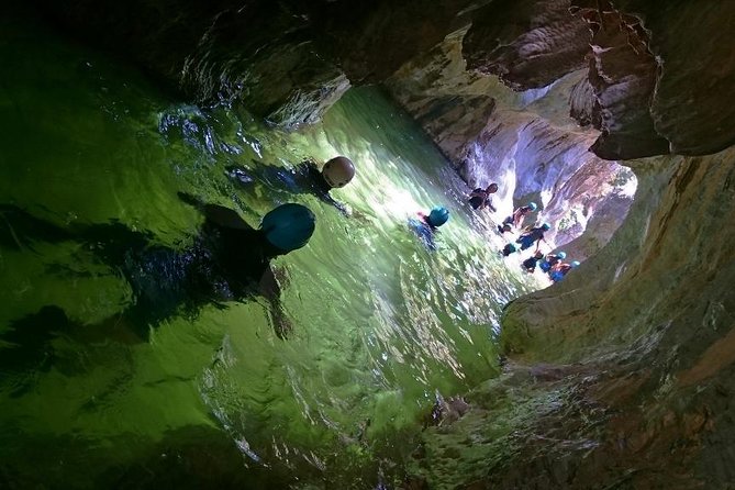 Canyoning Gorge Descent, river walk in Benahavis. - Key Points