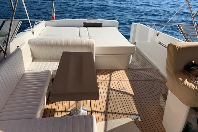Capri private boat tour - In-depth Look at the Itinerary