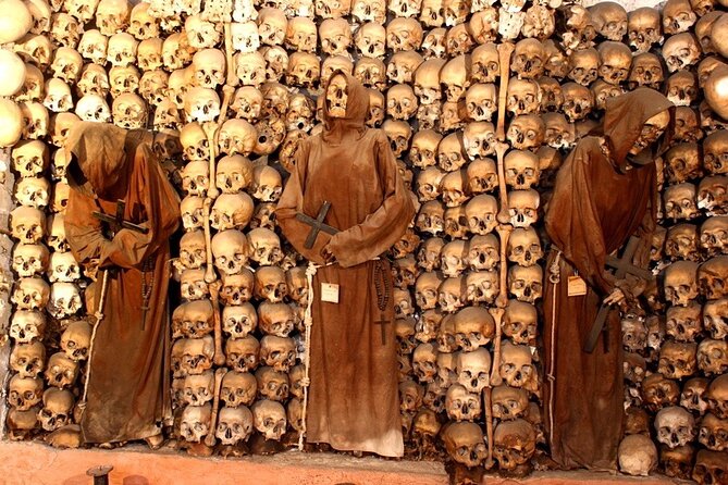 Capuchin Crypt and Treasures of Rome- Up To 6 People - Key Points
