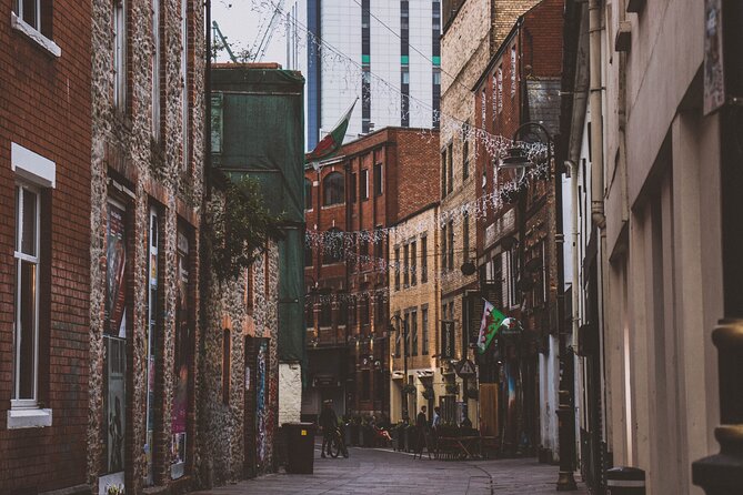Cardiff Like a Local: Customized Private Tour - A Deep Dive into the Experience