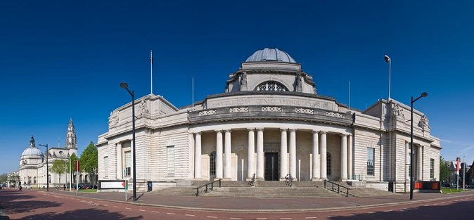 Cardiff's Civic Centre: A Self-Guided Audio Tour - Key Points