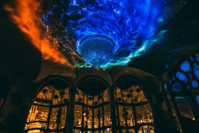 Casa Batlló: Evening Visit with Welcome Drink and Audio Guide - Overview of the Experience