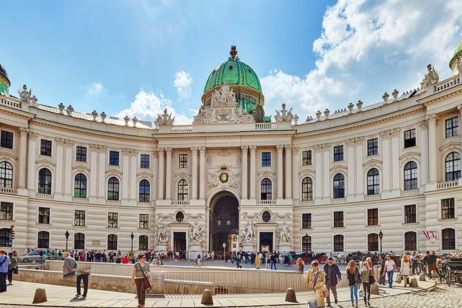 Central and Eastern Europe Highlights 7-Day Tour from Frankfurt - In-Depth Breakdown of the Itinerary