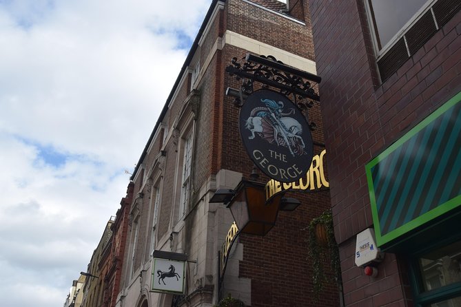 Charles Dickens London Walking Tour - A Tour for Literature Lovers and History Enthusiasts