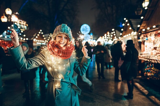 Christmas Walking Tour in Amsterdam - An In-Depth Look at the Christmas Walking Tour Experience