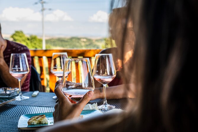 "CLASSIC" Wine Tasting and Typical Tuscan Products - The Wines: A Tasting of Authentic Tuscan Flavors
