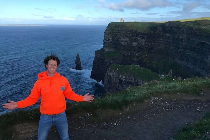 Cliffs Of Moher Hiking Tour from Doolin - Small Group - An In-Depth Look at the Tour Experience