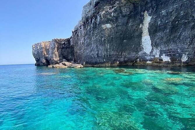 Comino Private Boat with Snorkeling and Cave Sightseeing - Key Points