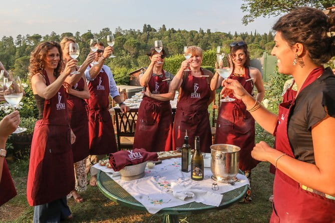 Cooking, Dinner & Live Opera in the countryside - Key Points