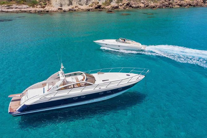 Cruise along the coast of Kefalonia with lunch and wine - Key Points