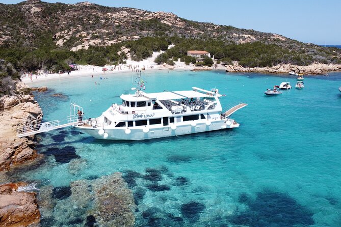 Daily 4 stop - boat excursion La Maddalena Archipelago - Key Points