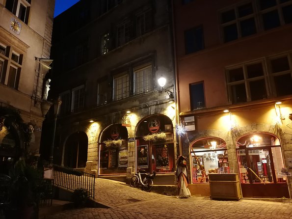 Dark Lyon - An In-Depth Look at the Itinerary