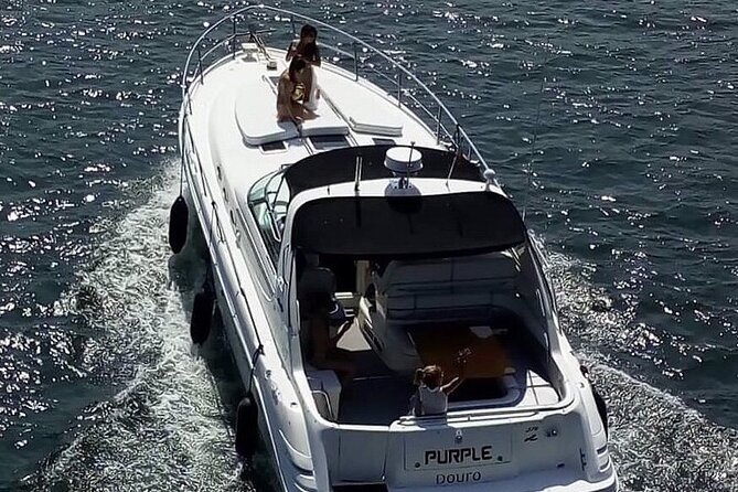 Day trip by private yacht to Curva da Lomba from Porto - A Close Look at the Itinerary