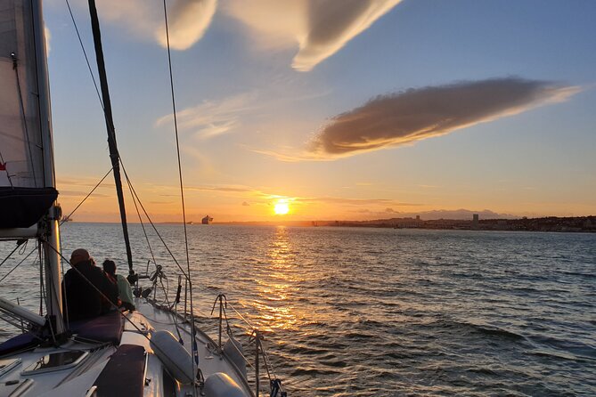 Daytime/Lisbon Sunset Boat with history and wine (small group) - The Experience: What to Expect on the Water