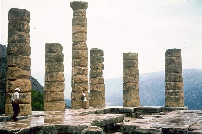 Delphi and Osios Loukas Byzantine Monastery - Key Points