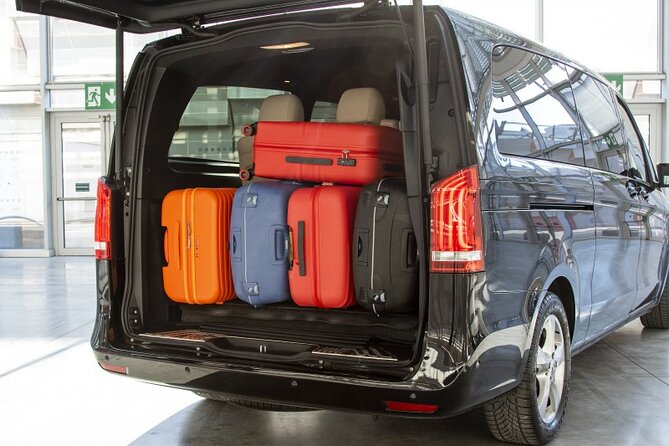 Departure by MiniVan from Rome City to Rome Fiumicino airport FCO - Why Choose This Private Transfer?