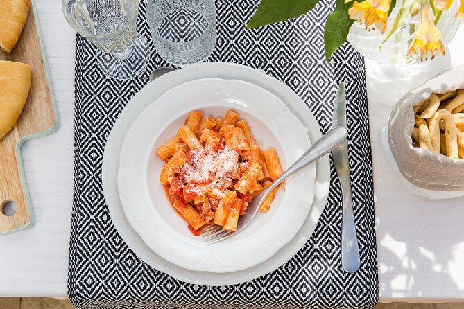 Dining experience at a local's home in Mirano with cooking demo - A Close Look at the Mirano Dining Experience