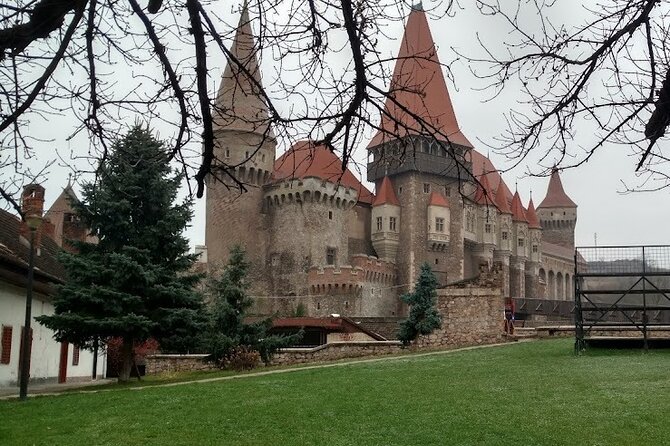 Discover Corvin Castle in Hunedoara and Deva Fortress - An In-Depth Look at the Itinerary and Experience