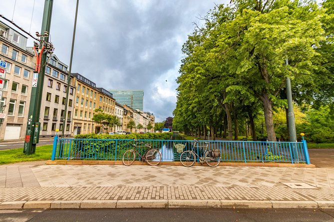 Discover Dusseldorfs most Photogenic Spots with a Local - A Close Look at the Itinerary