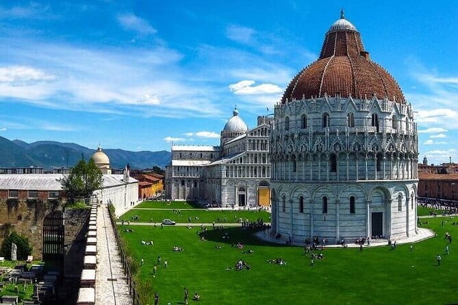 Discover Lucca and Pisa and Enjoy Buccellato Cake: Full Day Tour - The Value of This Tour