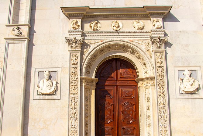 Discover Luganos most Photogenic Spots with a Local - A Closer Look at the Tour Itinerary