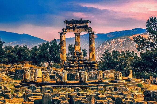 Discover Spiritual Delphi & Thermopylae Battlefield Private Trip - The Itinerary in Detail