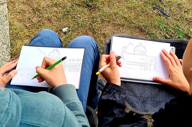 Drawing workshop/creative notebook during a walk from the Invalides to the Petit Palais - A Closer Look at the Experience