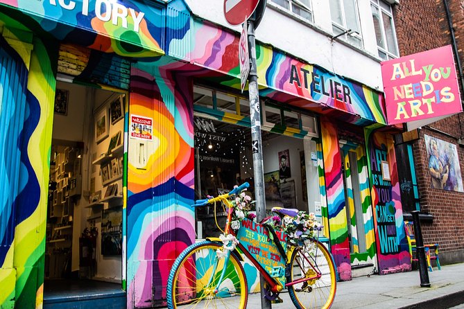 Dublin Street Art Walking Tour - The Guides and the Experience