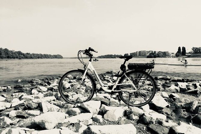 E-Bike Guided Tour in Castle Hill Budapest - Exploring Budapest: The Practicalities