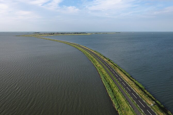 E-Bike PRIVATE tour Countryside of Amsterdam Volendam Marken - The Dutch Countryside: A Scenic Escape