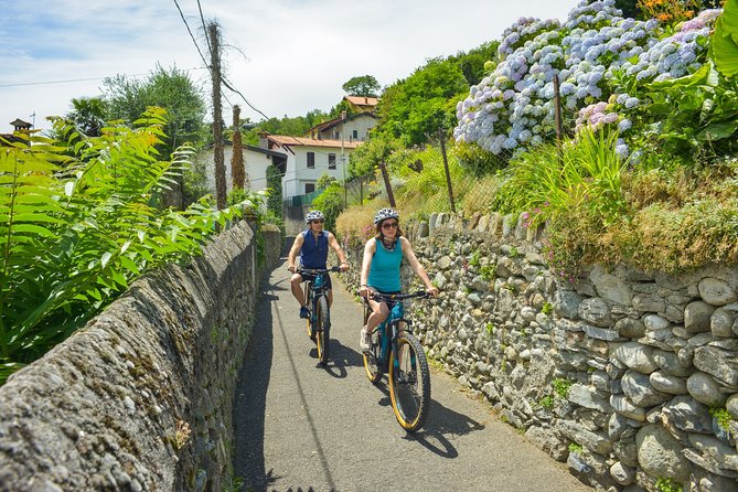 E-Bike Tour around Three Lakes and Idyllic Mountain Life - Exploring Lake Como on Two Wheels: A Practical Overview