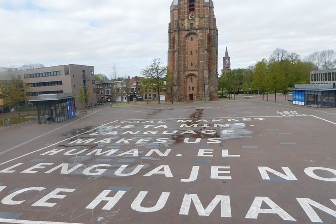 e-Scavenger hunt Leeuwarden: Explore the city at your own pace - A Practical Guide to the Leeuwarden Scavenger Hunt