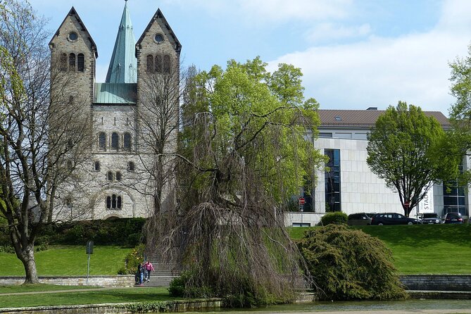 e-Scavenger hunt Paderborn: Explore the city at your own pace - An Authentic and Accessible Way to Discover Paderborn