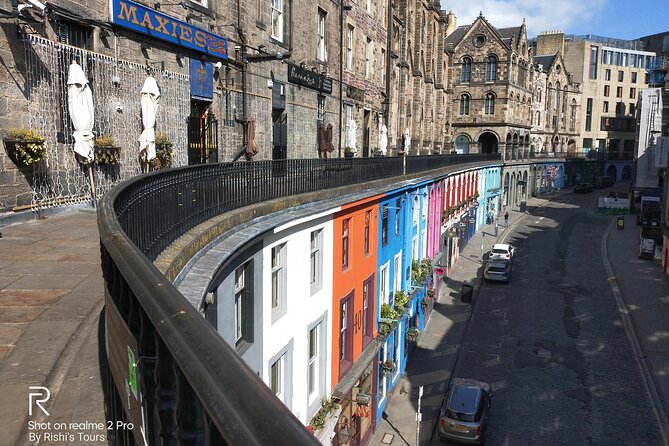 Edinburgh City Walking Tour, Discover Old Town, Royal Mile with a Local Expert! - What Makes This Tour Stand Out?