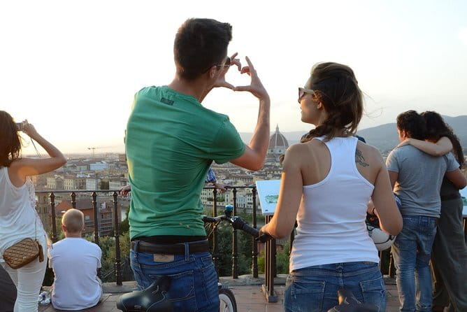 Electric Bike Night Tour of Florence with amazing view from Michelangelo Square - What Makes This Tour Stand Out