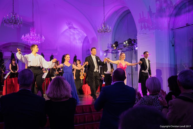 Evening at Schönbrunn Palace Vienna: 3-course Dinner and Concert - A Deep Dive Into the Experience